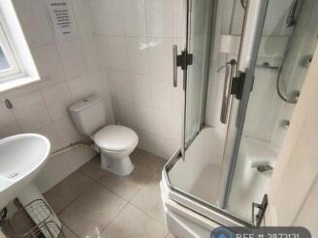 Studio flat for rent in Dumfries St, Luton, LU1
