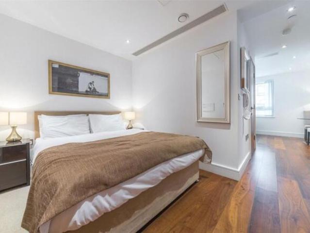 Studio flat for rent in Duckman Tower, Canary Wharf, E14