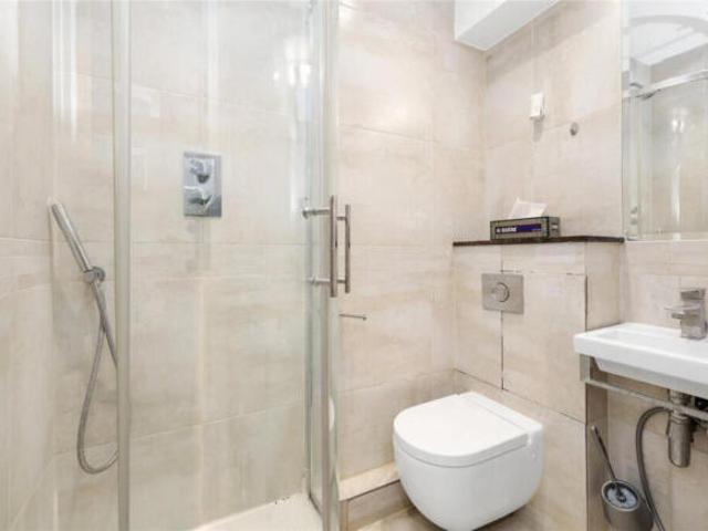 Studio flat for rent in Dudley Court, Marble Arch, W1H