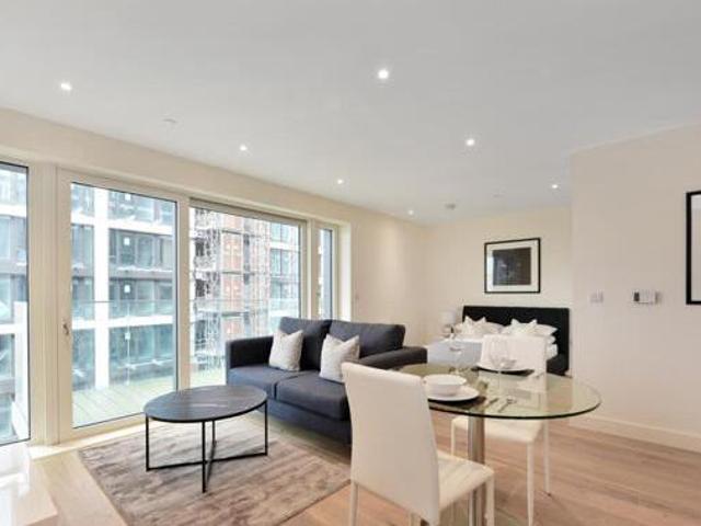 Studio Flat For Rent In Duke Of Wellington Avenue, Woolwich