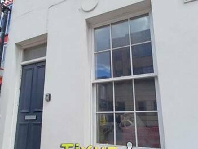 Studio flat for rent in Duke Street Liverpool Merseyside L1 4JR L1