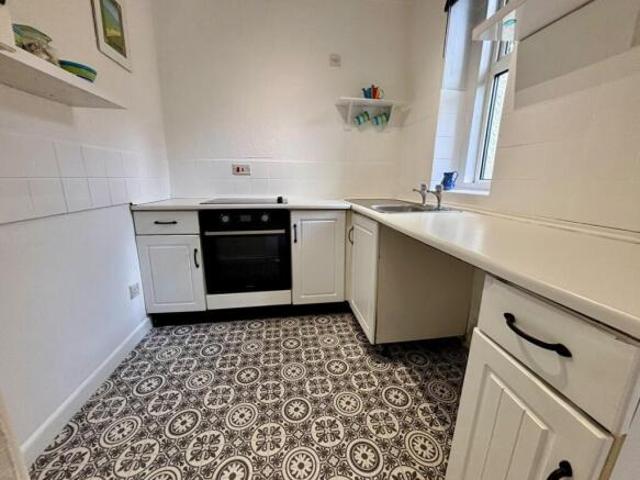 Studio flat for rent in Durley Gardens, Bournemouth, BH2