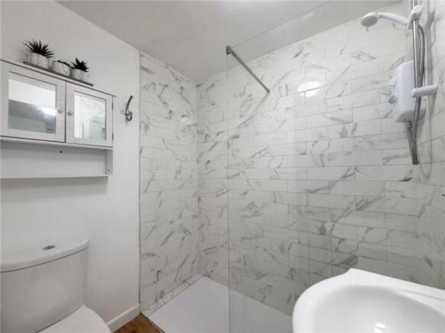 Studio flat for rent in Durley Gardens, Bournemouth, Dorset, BH2