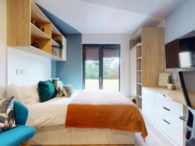 Studio flat for rent in Edinburgh | Student | September, EH9