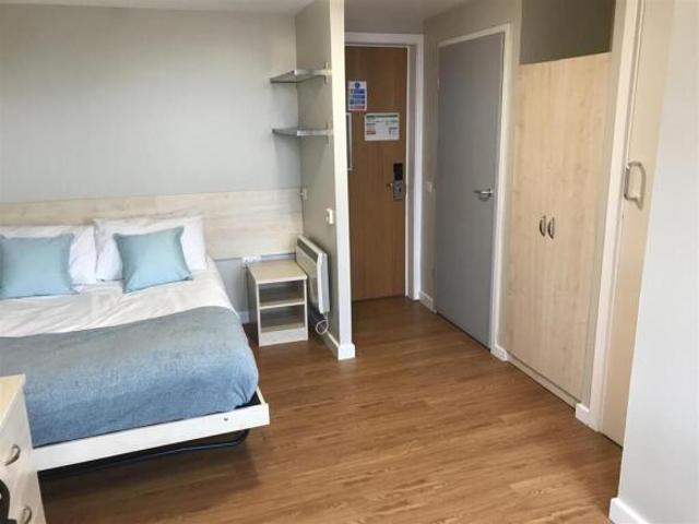 Studio flat for rent in Edinburgh | Student | September, EH3
