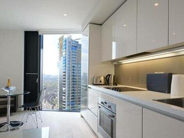Studio Flat For Rent In Elephant And Castle, London