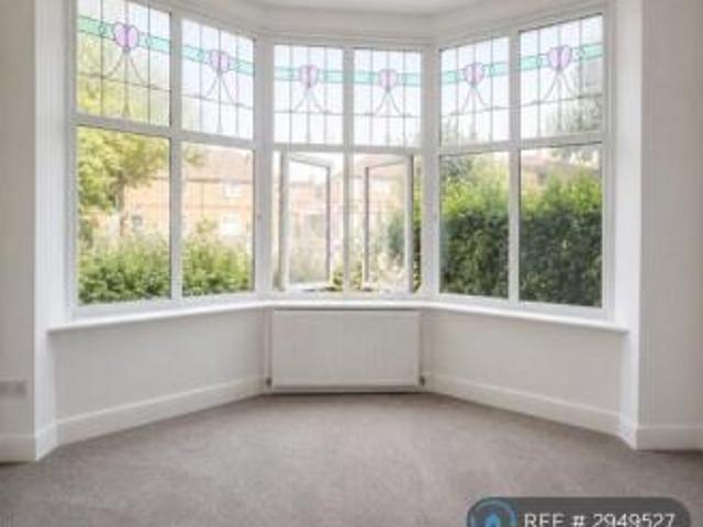 Studio flat for rent in Emma Court, Rochester, ME1