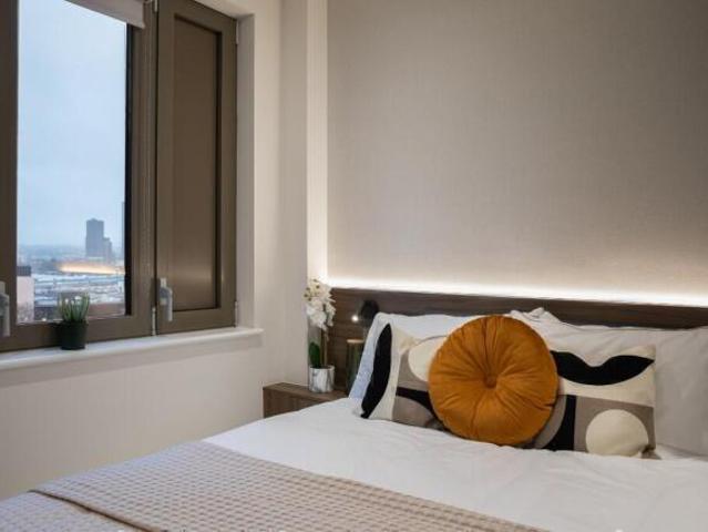 Studio flat for rent in Enclave: Acton, 101 Wales Farm Road, London, W3 6WU, W3