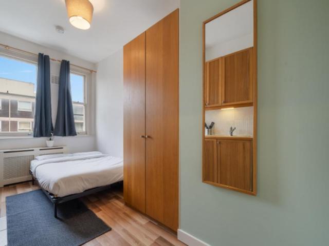 Studio flat for rent in Fairholme Road, West Kensington, London, W14