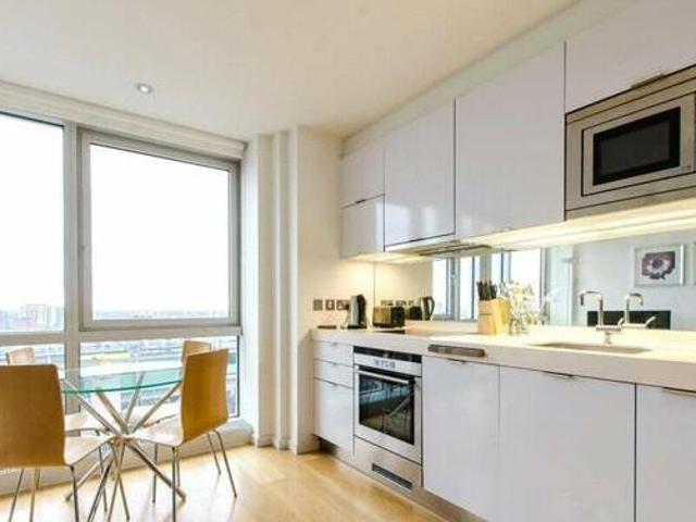Studio Flat For Rent In Fairmont Avenue
