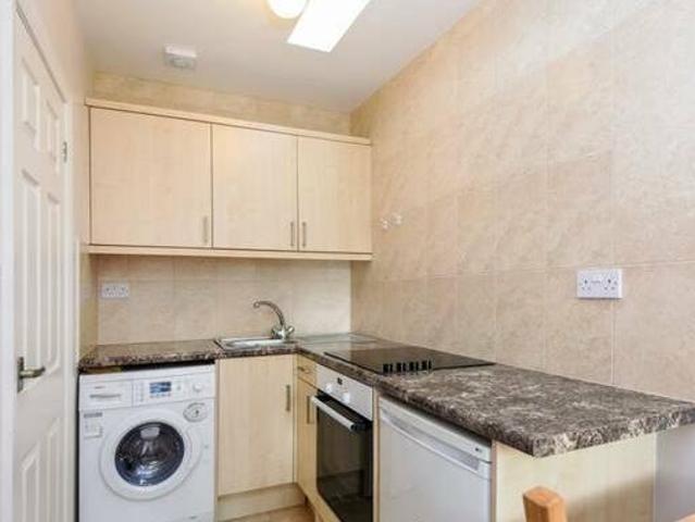 Studio flat for rent in Finchley Road Golders Green NW11