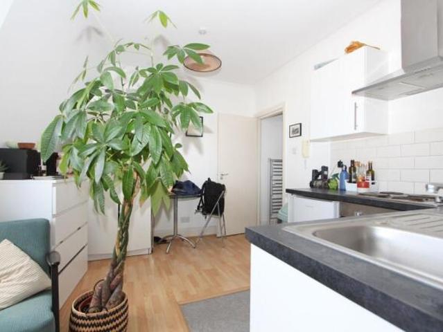 Studio flat for rent in Finchley Road, London, NW3