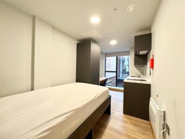 Studio flat for rent in First Floor Studio, Felix Apartments, Nottingham, NG1