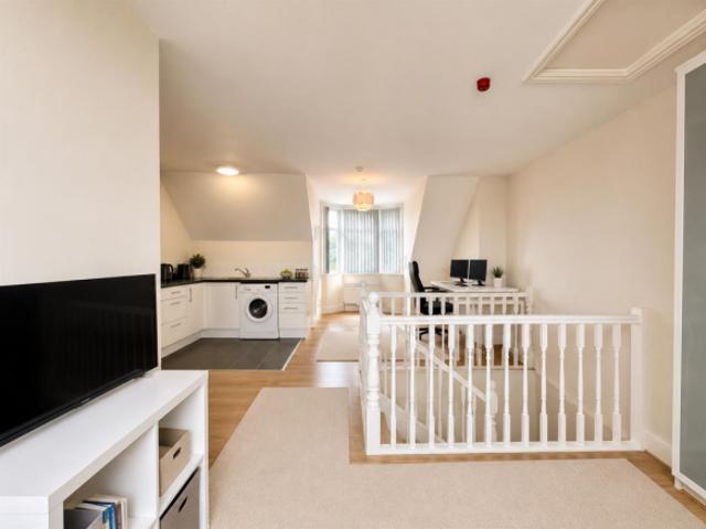 Studio flat for rent in Fishponds Road, Fishponds, Bristol, BS16