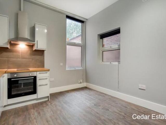 Studio flat for rent in Fordwych Road, West Hampstead NW2
