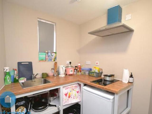 Studio Flat For Rent In Foxhall Road