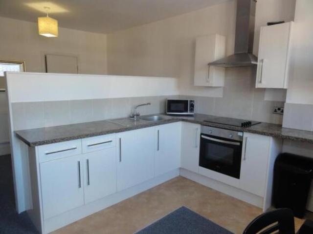 Studio flat for rent in Flat D, Studio 200, West Street, S1