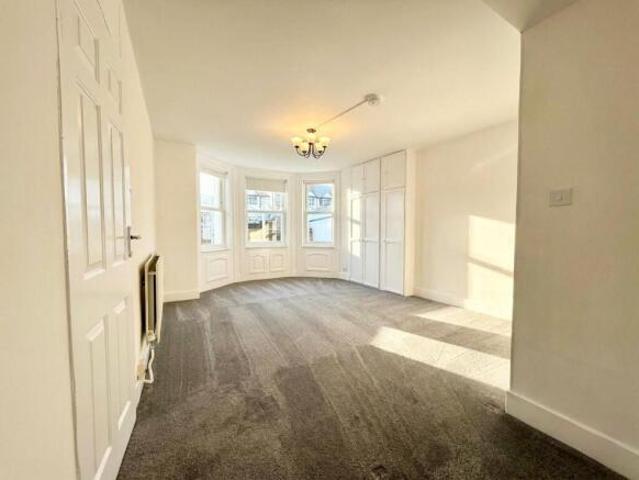 Studio flat for rent in Flat 1, London Road, Brentwood, CM14