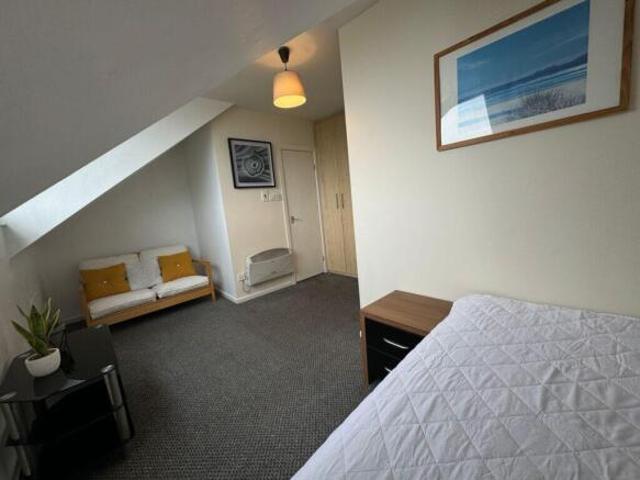 Studio flat for rent in Flat 3, Irwin Approach, Halton, Leeds, LS15 0DW, LS15