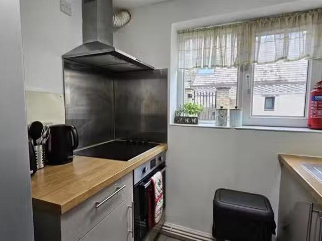 Studio flat for rent in Flat 3, River Court, Ferry Lane, Cambr.