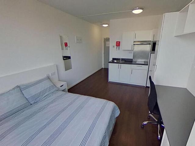 Studio flat for rent in Flat 402, Milton Street, Nottingham, Nottinghamshire, NG1