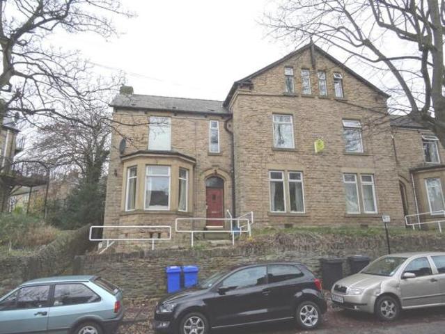 Studio flat for rent in Flat 4, 27 Spring Hill Road Crookesmoor, S10