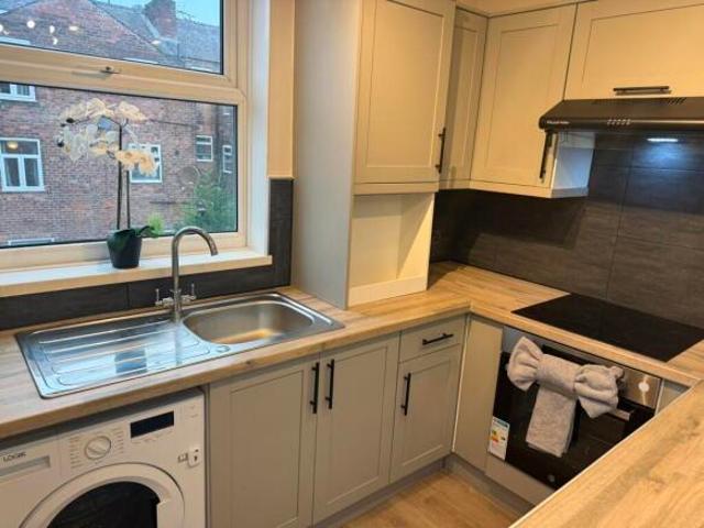 Studio flat for rent in Flat 6, 14 Sandy Grove, Salford M6 8QX, M6