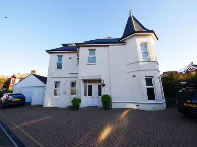 Studio flat for rent in Flat 6, Primerose, Bournemouth, BH3