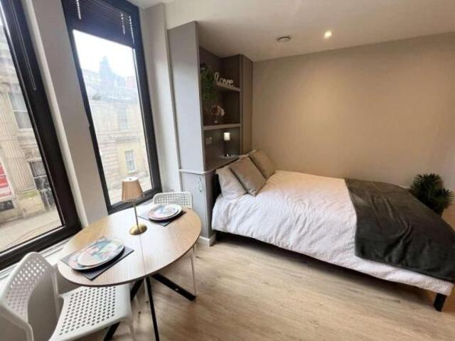 Studio flat for rent in Flat 7, Gladstone Buildings, 1 St James Row, S1 2EU, S1