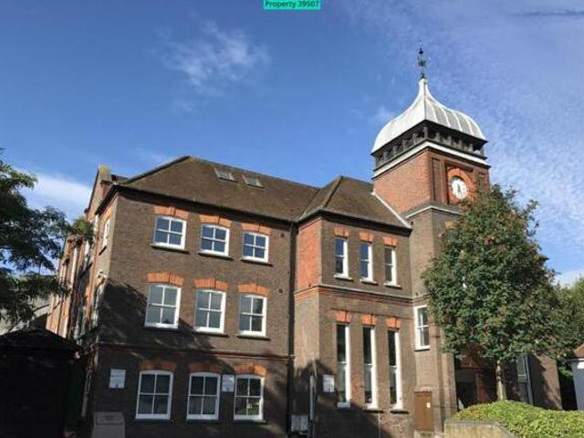 Studio Flat For Rent In Frogmoor, High Wycombe