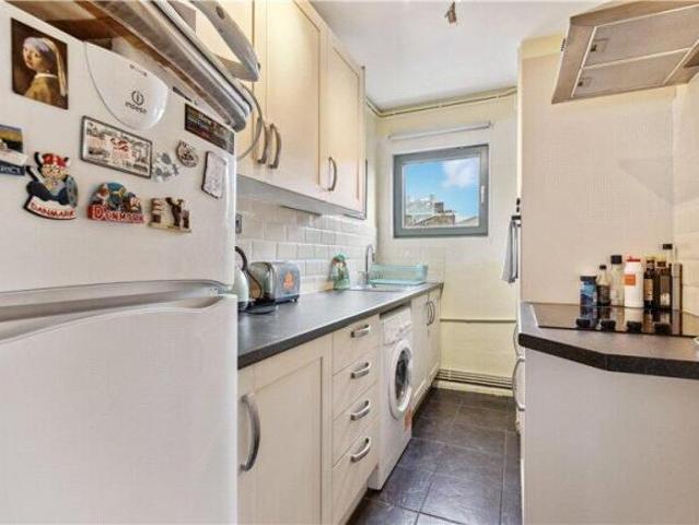 Studio flat for rent in Fulham Road, West Chelsea, London, SW10