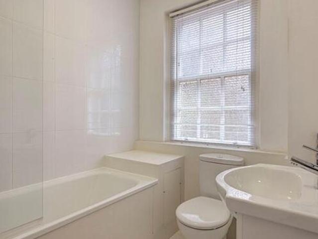 Studio flat for rent in Fulham Road Chelsea SW3