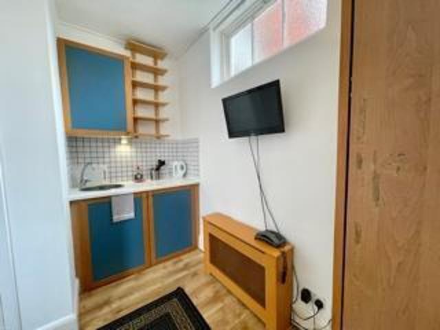 Studio flat for rent in Fulham Road, London, SW3