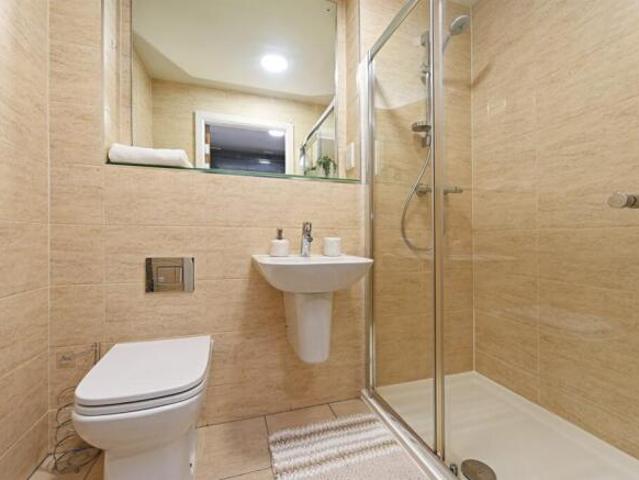 Studio flat for rent in G11, Gatecrasher Apartments, Sheffield, S1