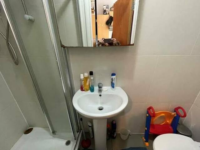 Studio flat for rent in Gillingham High Street Gillingham ME7