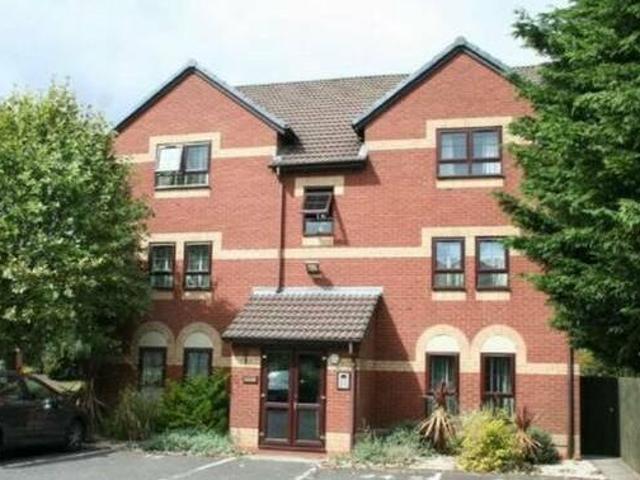 Studio flat for rent in Goldstar Way Birmingham B33