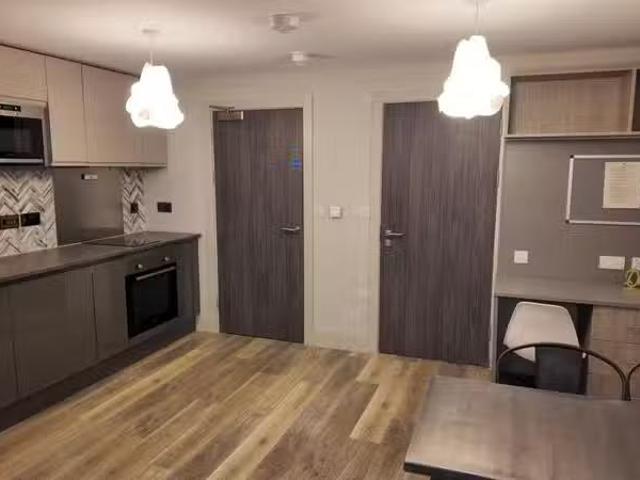 Studio flat for rent in Gloucester Road, Bristol, BS7