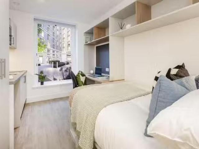 Studio flat for rent in Glasgow Student August, G2