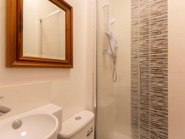 Studio flat for rent in Grosvenor Street, Cheltenham GL52 2SG, GL52