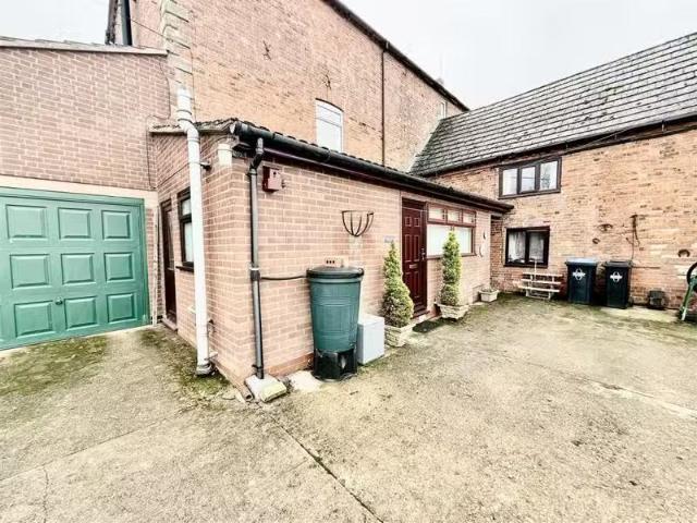Studio flat for rent in Grandborough Fields, CV23