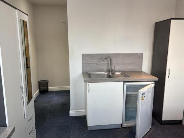 1 bedroom house share for rent in Greyfriars Lane, Coventry, CV1 2GB, CV1