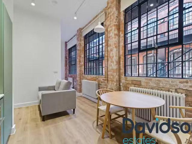 Studio flat for rent in Great Hampton Street Works, B18