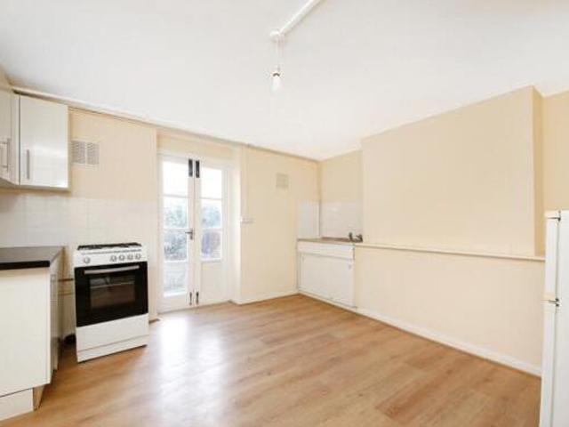 Studio Flat For Rent In Greater London
