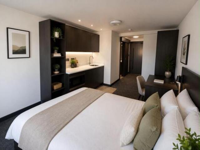 Studio flat for rent in Green Lane, Derby, DE1