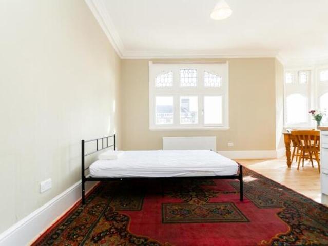 Studio flat for rent in The Boleyn Public House, Green Street, Upton Park, E13