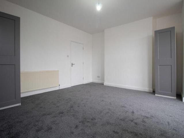 Studio flat for rent in Gregory Boulevard, Hyson Green, NG7
