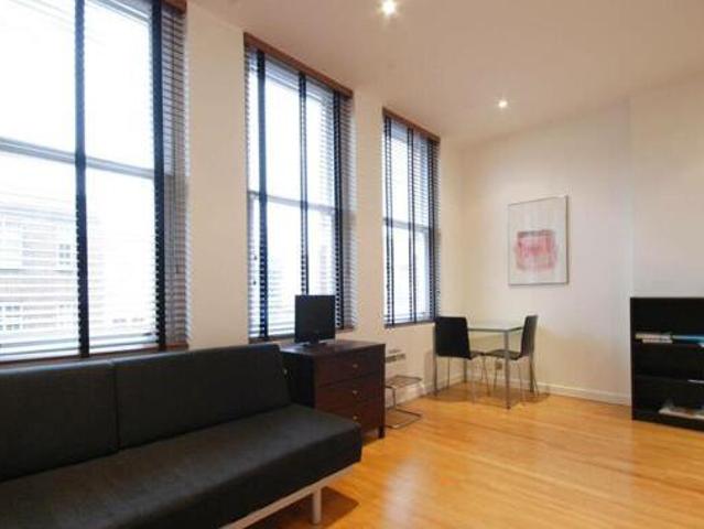 Studio Flat For Rent In Hampstead, London