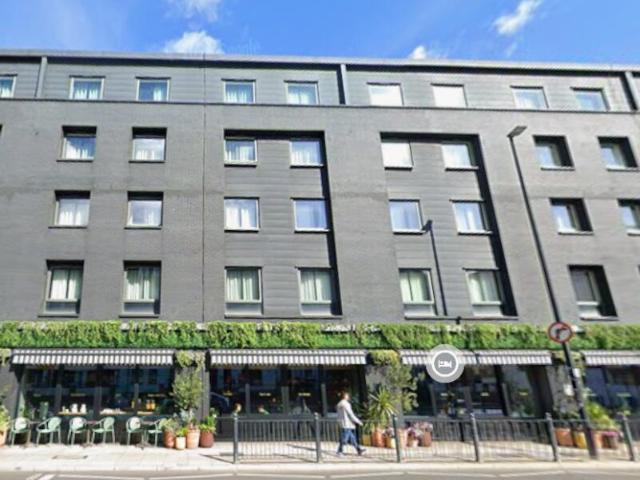 Studio flat for rent in Hackney Road, London, E2