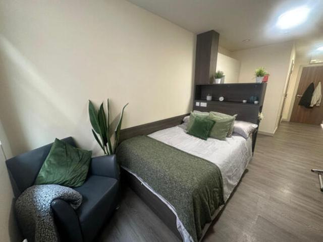 Studio flat for rent in Halley House, 35 37 Hounds Gate, Nottingham, Nottinghamshire, NG1