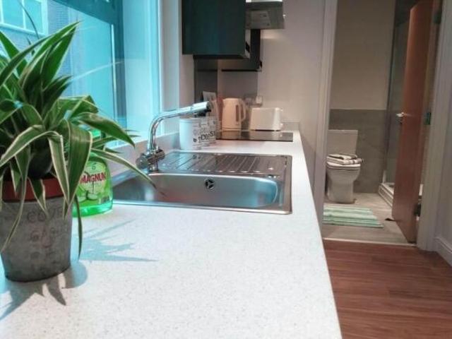 Studio flat for rent in Hartshead House, Hartshead, Sheffield, S1